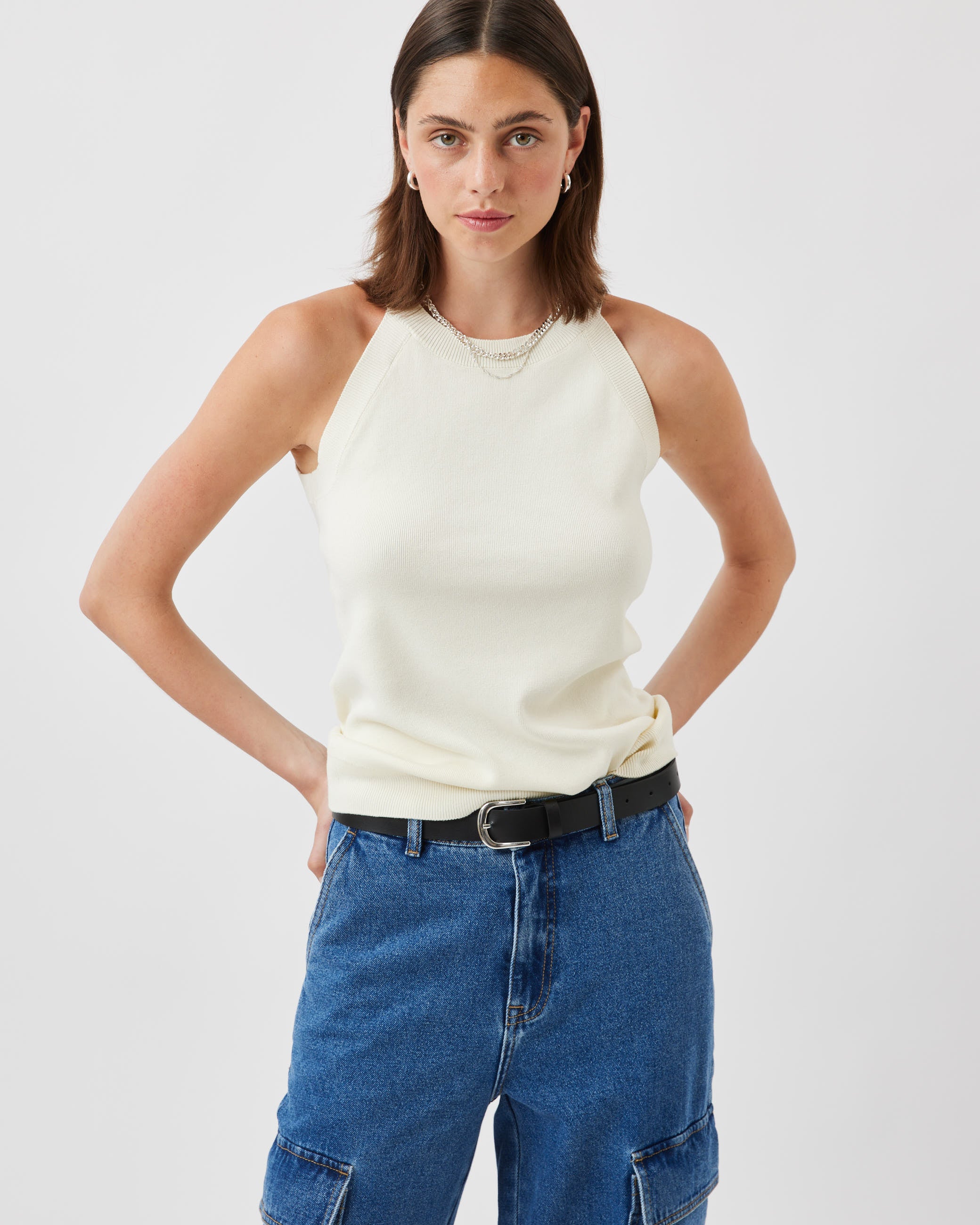 Minimum New Arrivals for Women – Minimum International